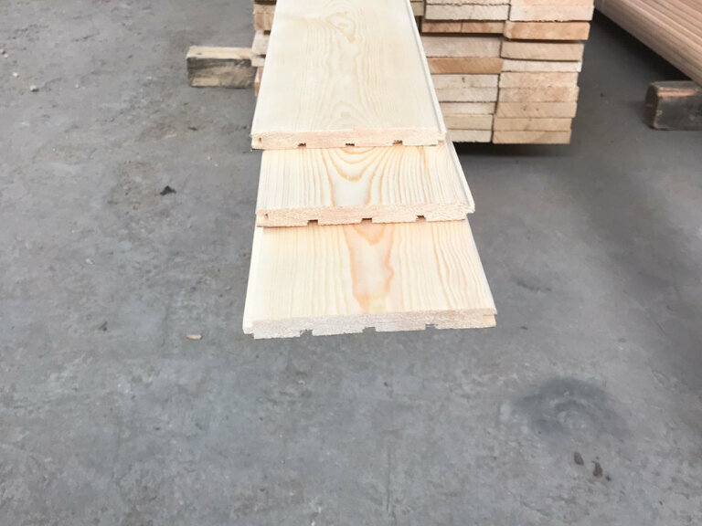 Kereste üretim ve satış şirketleri Larches, Moskova ve Moskovskaya oblastı, foto