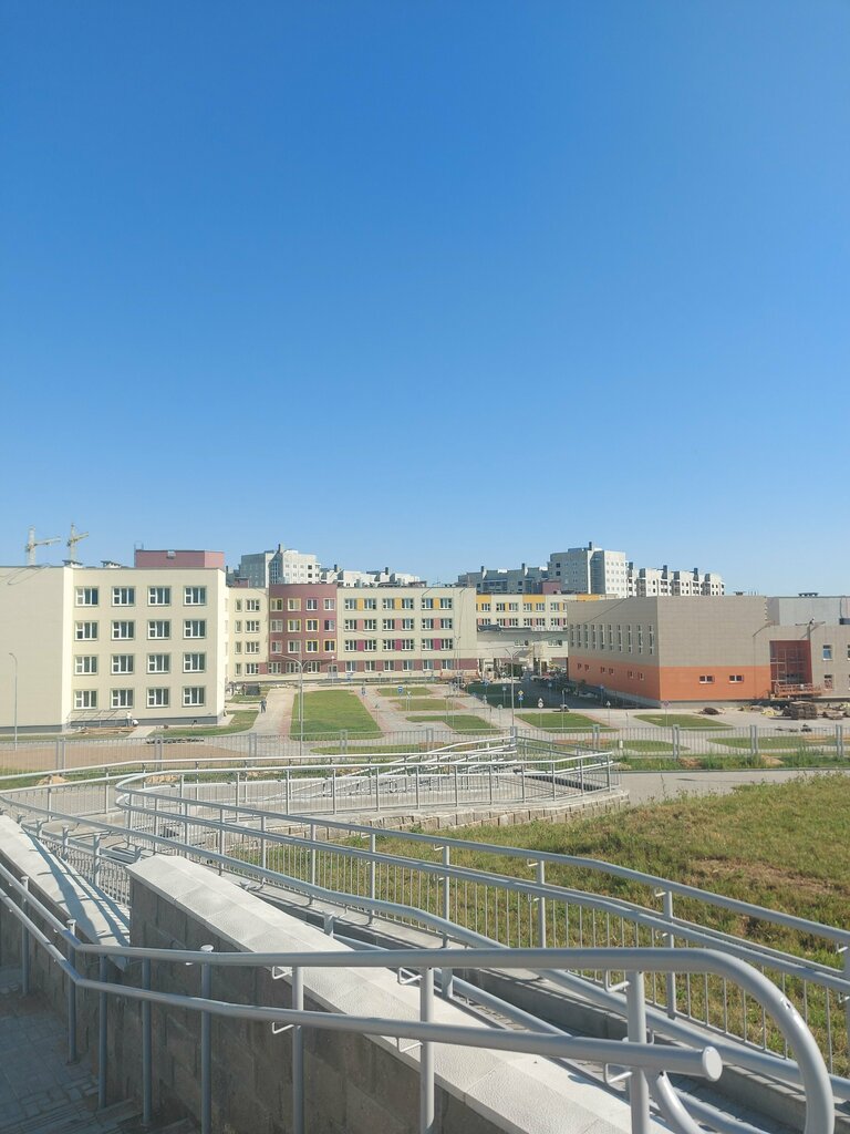 Ortaokul Gimnazjum nr 42, Grodno, foto