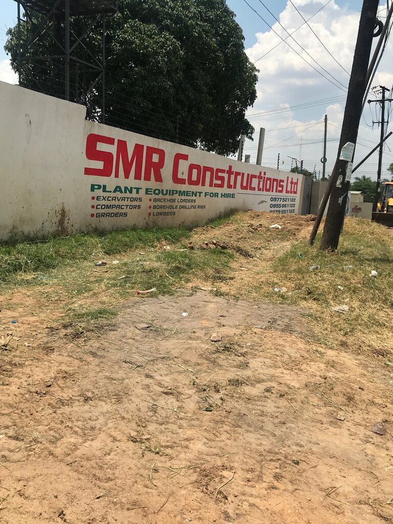 Bahçe ekipmanları ve teknolojileri SMR Constructions, Lusaka, foto