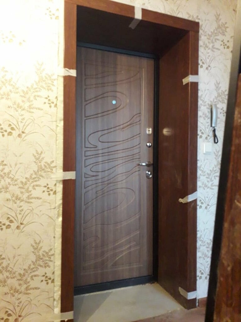 Kapılar Установка дверей Рукастер, Naberejniye Çelny (Yar Çallı), foto