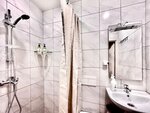 Sweet home (Moscow, Novomoskovskiy Administrative Okrug, Kommunarka District, ulitsa Maloye Ponizovye, 2), otel  Moskova'dan