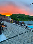 Гостевой дом у моря (Rassvetnaya ulitsa No:1, Urban-Type Settlement of Slavyanka), otel  Primoriye'den