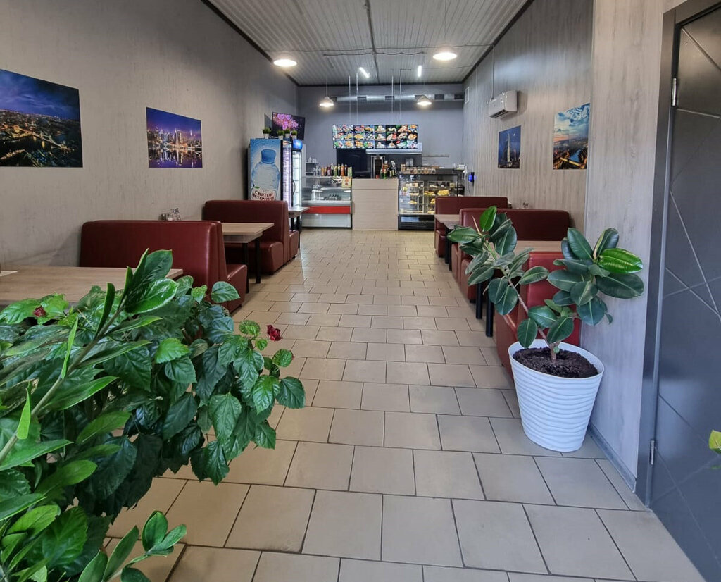 Kafe David, Engels, foto