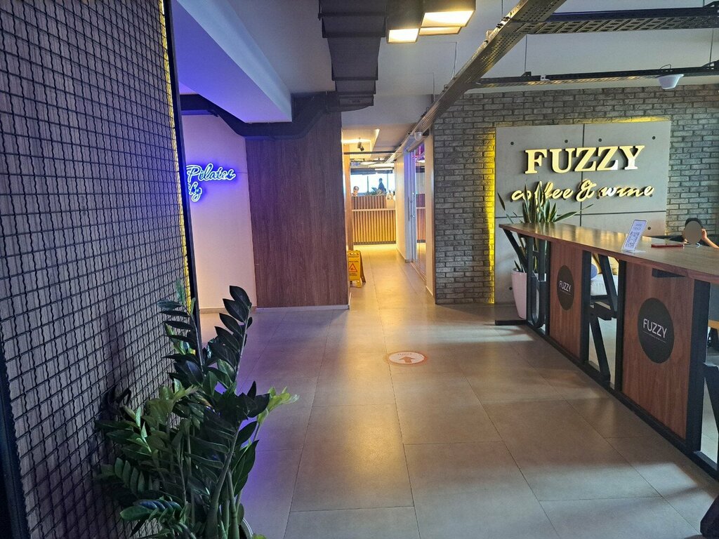 Kahve dükkanları Fuzzy Coffee&Wine, Bakü, foto