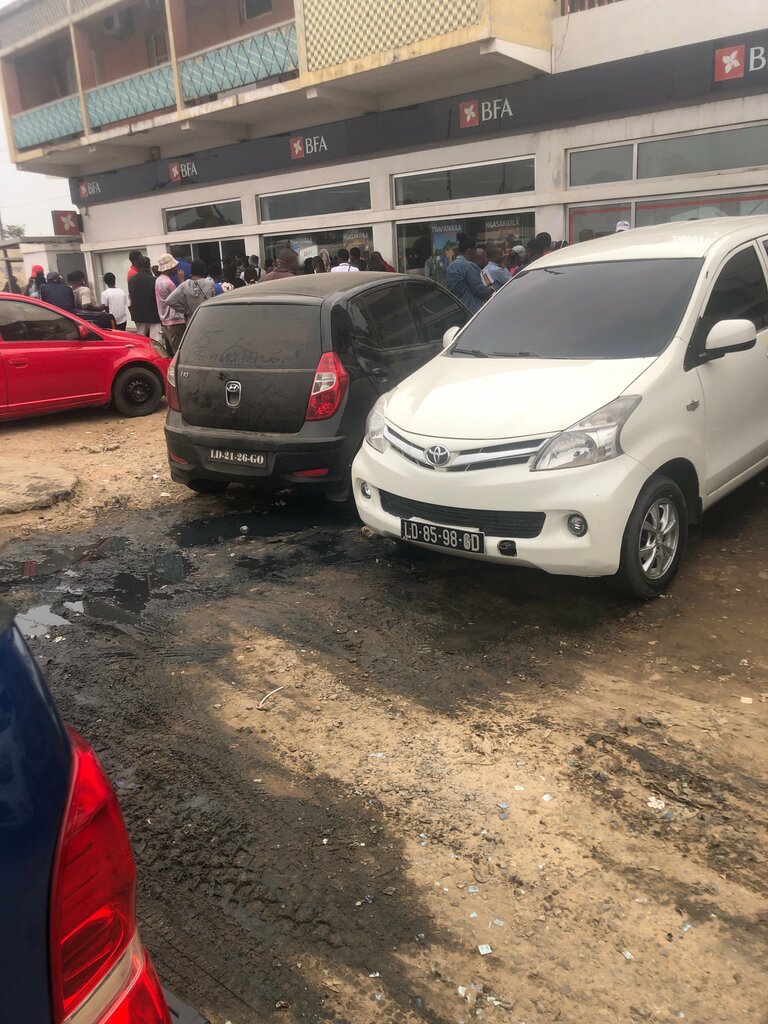 ATM'ler Banco BFA, Loanda, foto