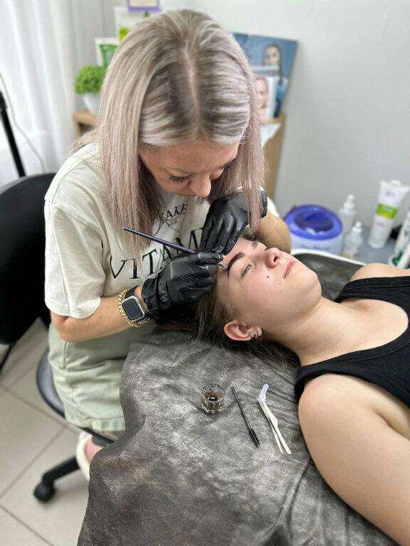 Kaş ve kirpik salonu Студия Эстетических Процедур, Kemerovo, foto