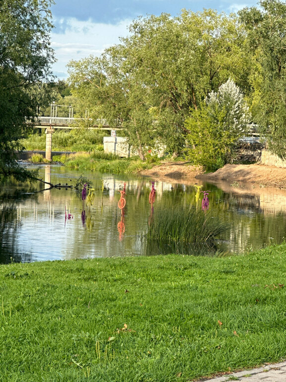 Park, sokak heykeli Велосипеды, Pskov, foto