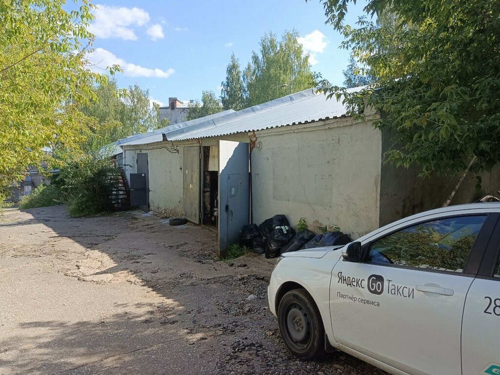 Otomobil servisi Caravan, Kirov, foto
