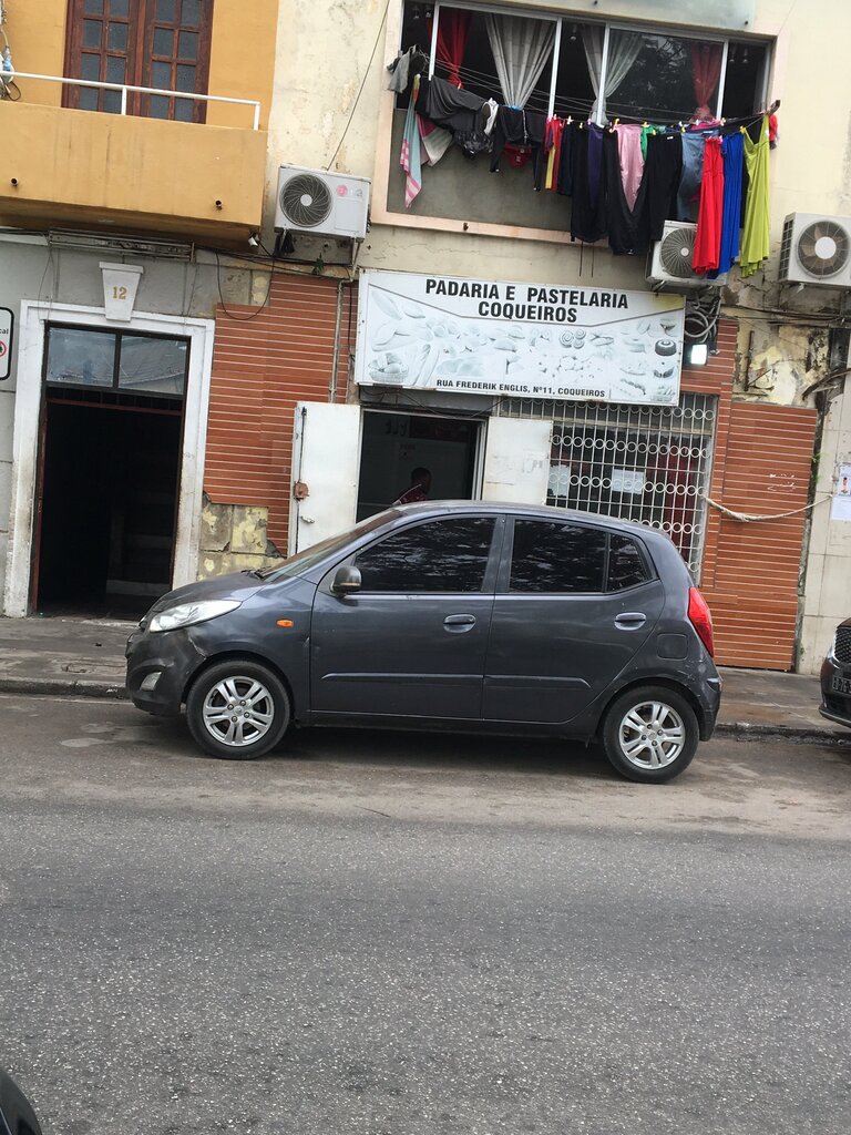 Ekmek fırını Padaria E Pastelaria Coqueiro, Loanda, foto