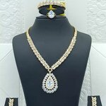 Knooz Adin Imitation Jewellery Trading (19, Sikka 10B, Al Buteen, Deira, Dubai), kuyumcular  Dubai'den