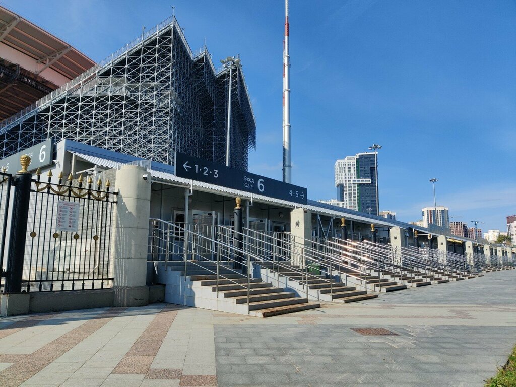 Geçiş noktaları, güvenlik kontrol alanı Gate 6, Yekaterinburg, foto