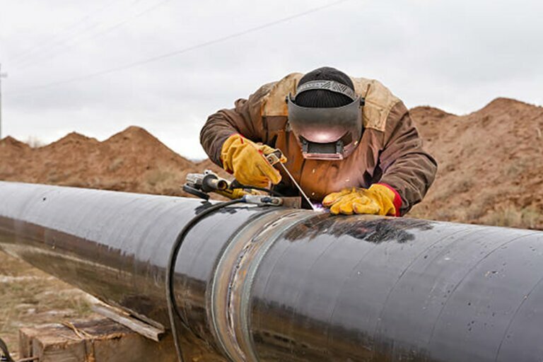 Petrol sondaj ekipmanları Gulf Minetech, Dubai, foto