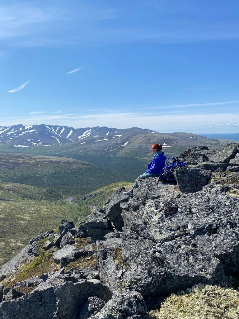 Dağ zirvesi Гора Маннепахк, Murmanskaya oblastı, foto