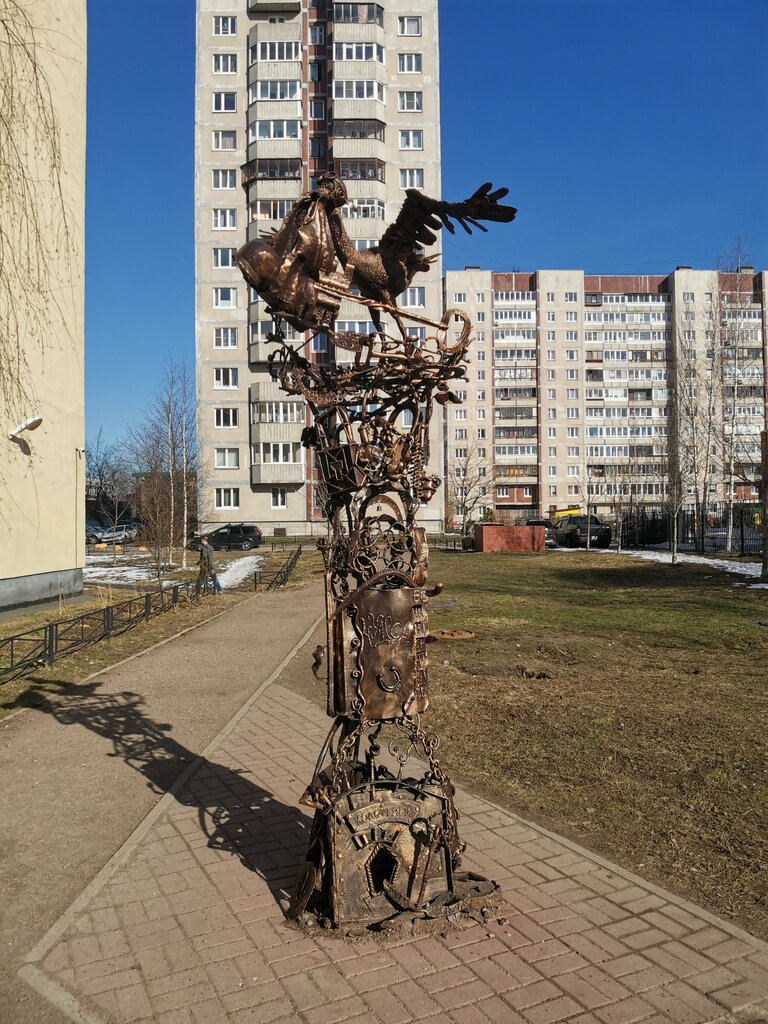Park, sokak heykeli Чудеса Коломяги, Saint‑Petersburg, foto