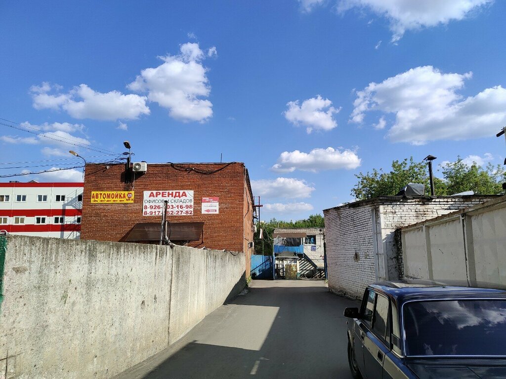 Garajlar Garazhno-stroitelny kooperativ № 18, Moskova, foto