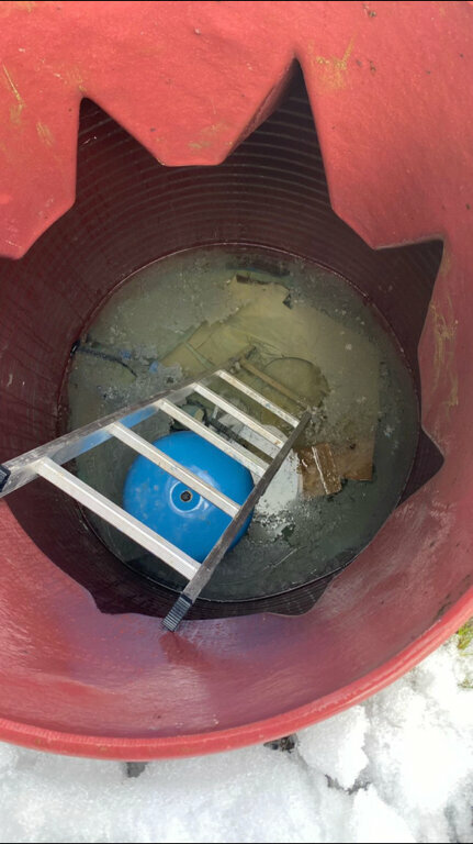 Su ve kanalizasyon sistemlerinin montaj ve bakımı Triton Plastik, Moskova, foto