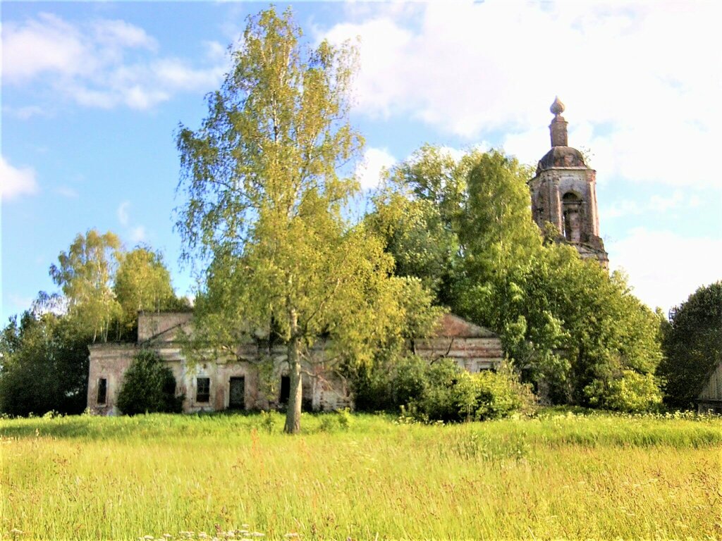 Ortodoks kiliseleri Церковь Архангела Михаила, Kostromskaya oblastı, foto