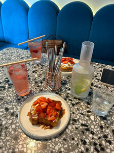 Завтра, Кать (Sovetskiy prospekt No:43), kafe  Kemerovo'dan