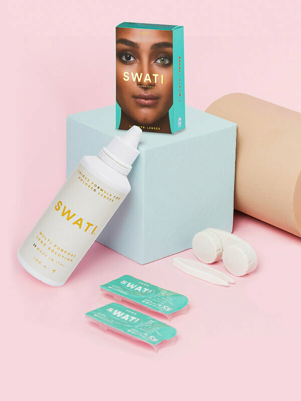 Kozmetik ve parfümeri mağazaları Swati Cosmetics, Dubai, foto