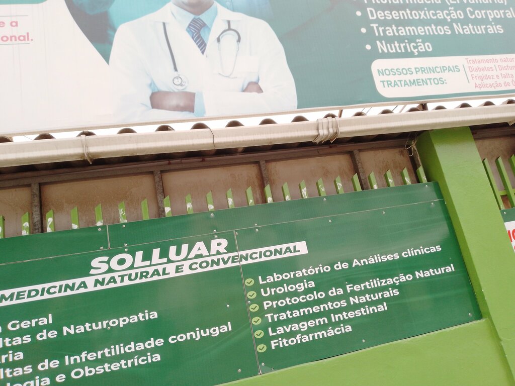 Alternatif tıp merkezleri Clínica de medicina natural Solluar, Loanda, foto