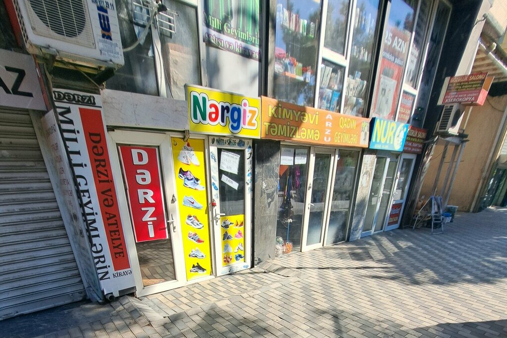 Çocuk giyim mağazaları Nur, Bakü, foto