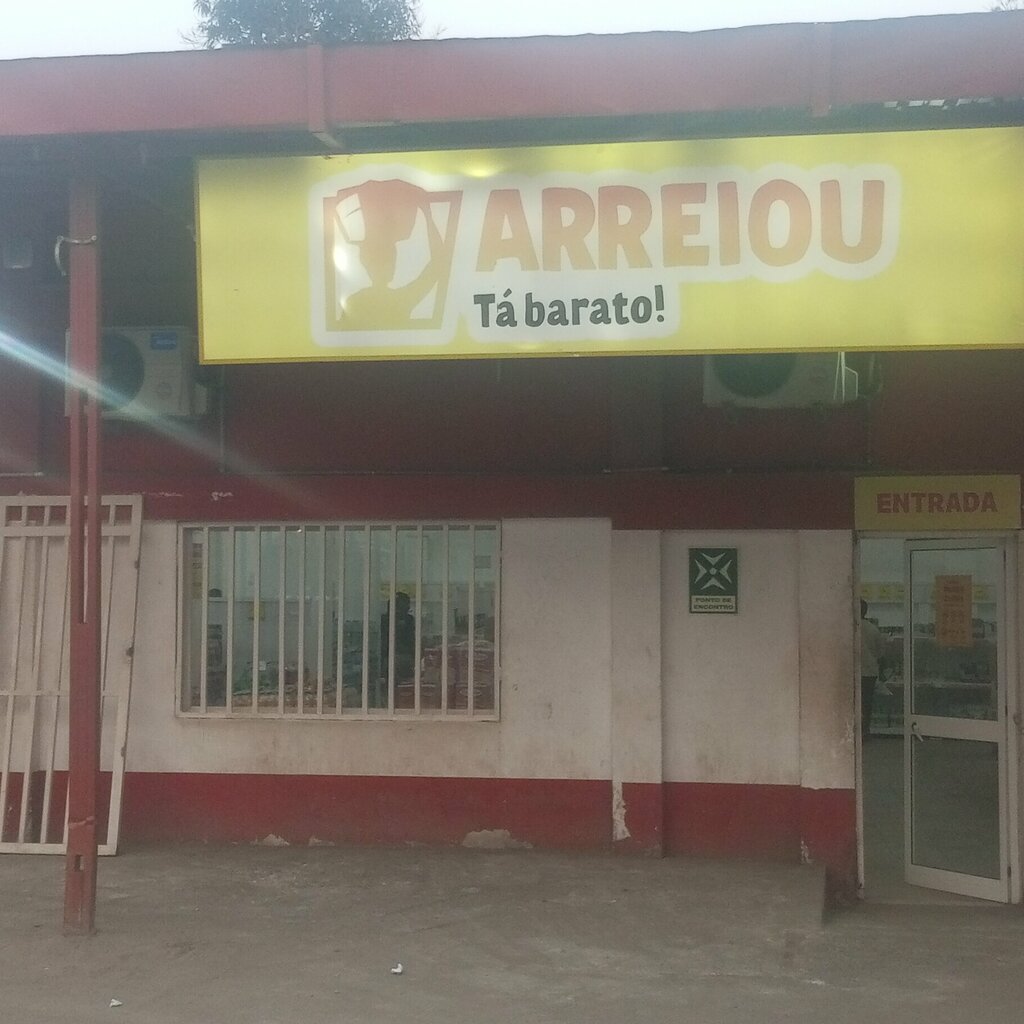 Süpermarket Arreiou Caop, Loanda, foto
