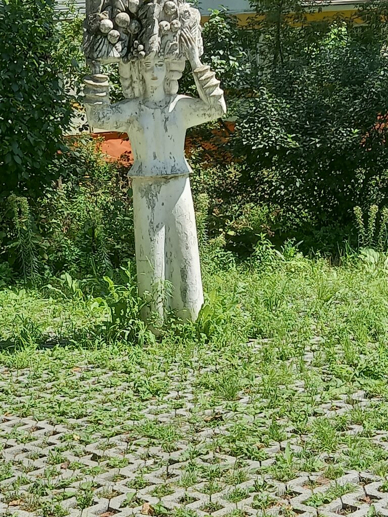 Park, sokak heykeli Фауна, Vladivostok, foto