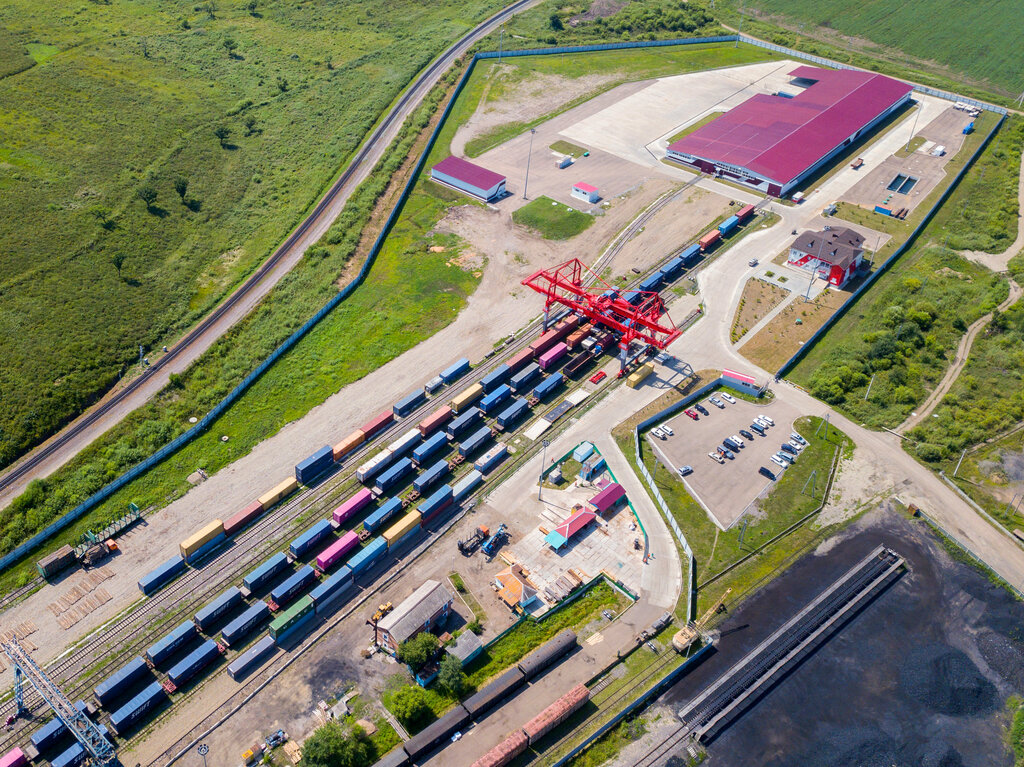 Demiryolu kargo Gruzovoj terminal Rzhd, Primoriye, foto