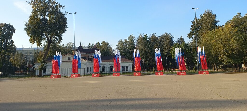 Anıt, heykel В.И. Ленин, Briansk, foto