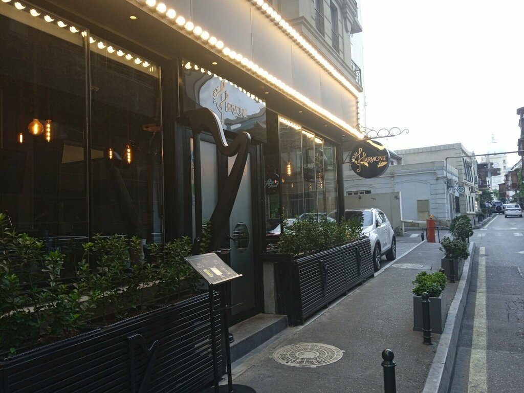Kafe Cafe De Harmonie, Bakü, foto