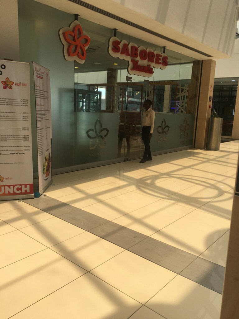 Restoran Sabores Yasmin, Loanda, foto