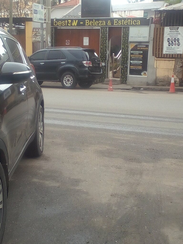 Güzellik salonu Sãlão de Beleza Best W3, Loanda, foto