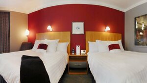 Brookstreet (Ontario), otel  Ontario'dan