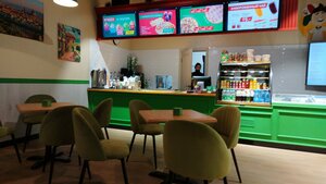 Italian Pizza (ulitsa Budyonnogo No:37), kafe  Yekaterinburg'dan
