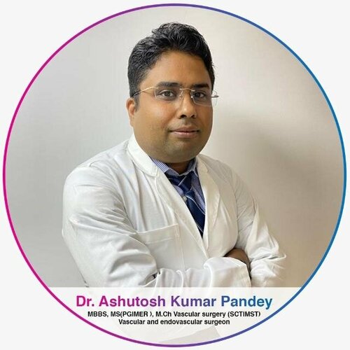 Özel muayenehaneler Dr. Ashutosh Kumar Pandey, Lakhnau, foto