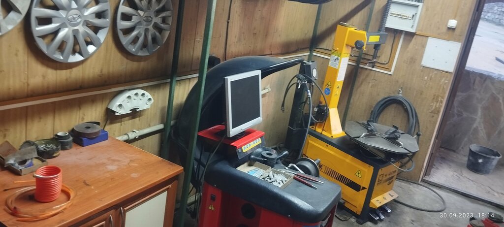Oto lastik tamiri Шиномонтаж автомойка, Samarskaya oblastı, foto