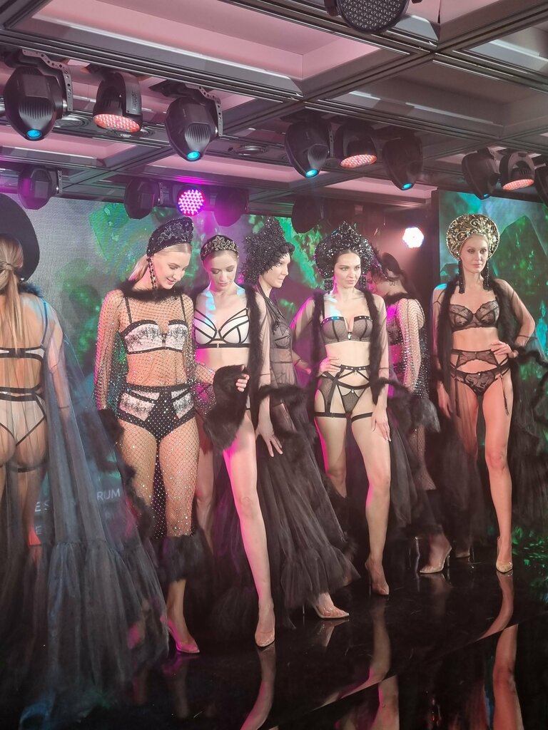 Toptan iç çamaşırı Alen-Riteyl, Moskova, foto