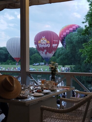 Kafe Усадьба Скорняково-Архангельское, Lipetskaya oblastı, foto