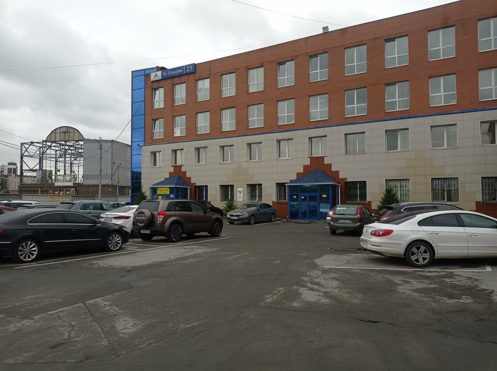 Ticari gayrimenkul alım satımı ТриГор и К Паркинг, Çeliabinsk, foto