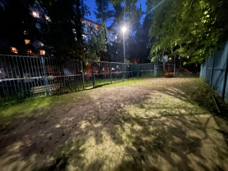 Spor alanı Баскетбольная площадка, Moskova, foto