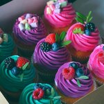 Dessert house (Verkhnyaya ulitsa No:5к1, Koltushi), özel pasta siparişi