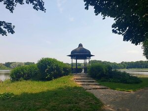 Gazebo (Minskaja region, Niasvizh, Stary park), çardak  Nesvizh'ten
