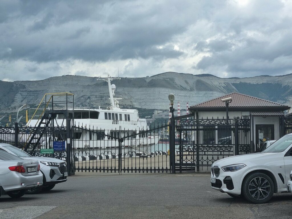 Geçiş noktaları, güvenlik kontrol alanı Контрольно-пропускной пункт, Novorossiysk, foto