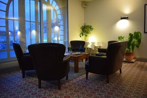 Hôtel de France (Nouvelle-Aquitaine, Vienne, Arrondissement de Montmorillon, Saint-Savin, Place de la République), otel