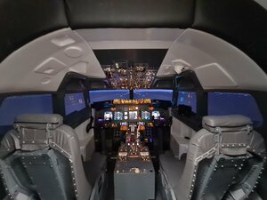 AviaSimB737 (Kho Shi Mina Avenue No:13А), eğlence merkezleri  Ulyanovsk'tan