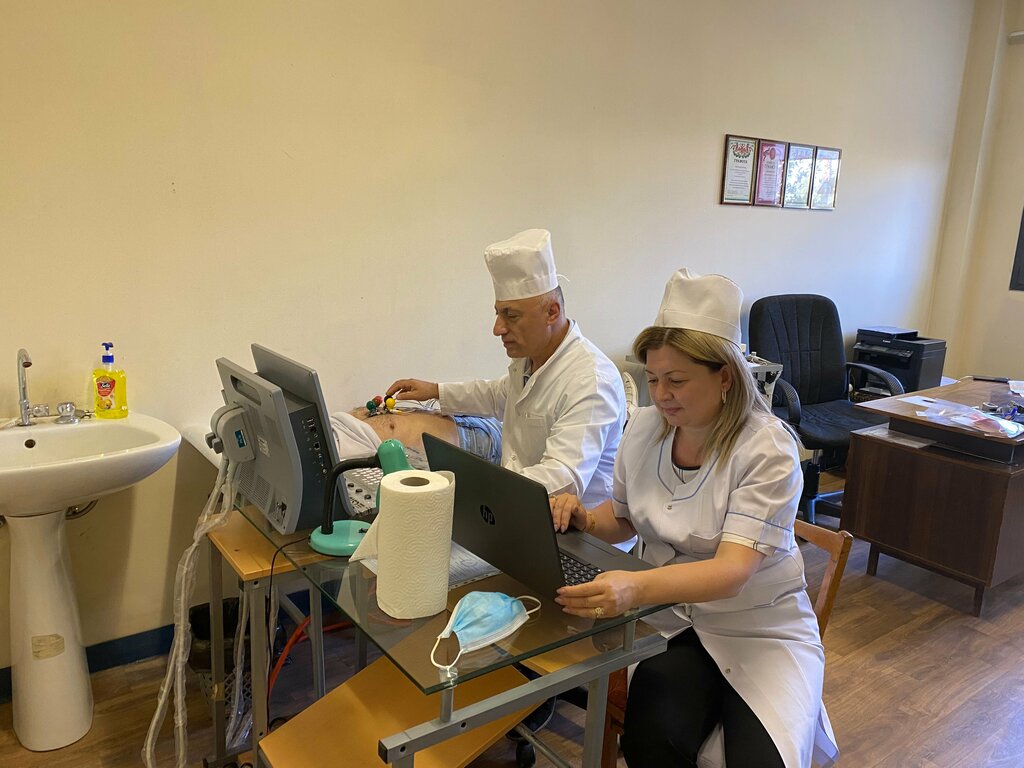 Tıp merkezleri ve klinikler Амэа, Gümrü, foto