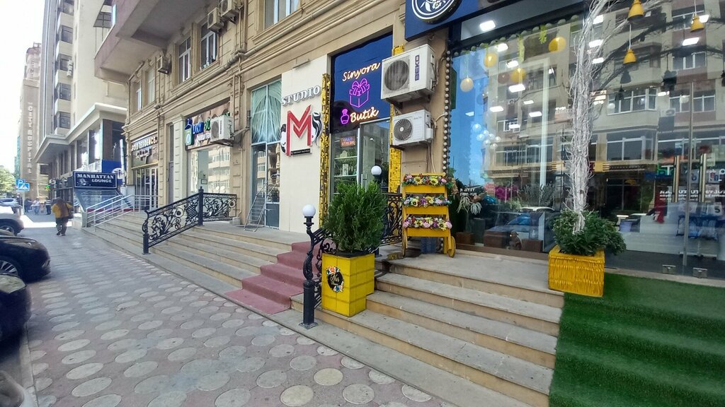 Kozmetik ve parfümeri mağazaları Sinyora, Bakü, foto