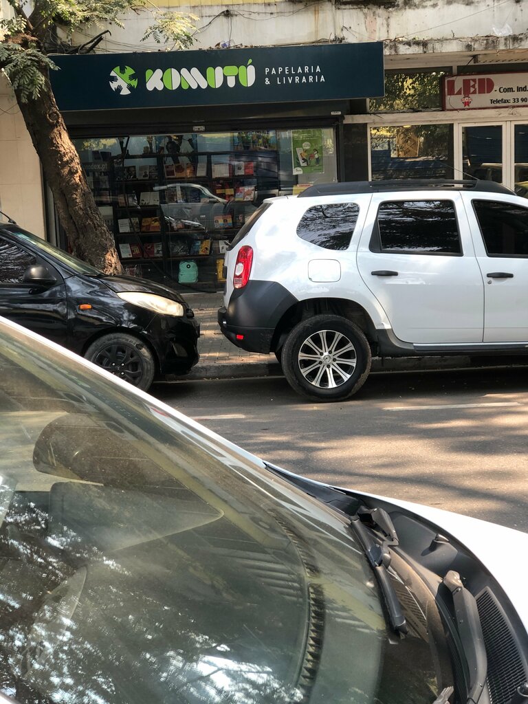 Kitap mağazaları Livraria Komutú, Loanda, foto