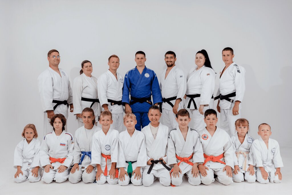 Spor kulüpleri Фдн, Novokuznetsk, foto