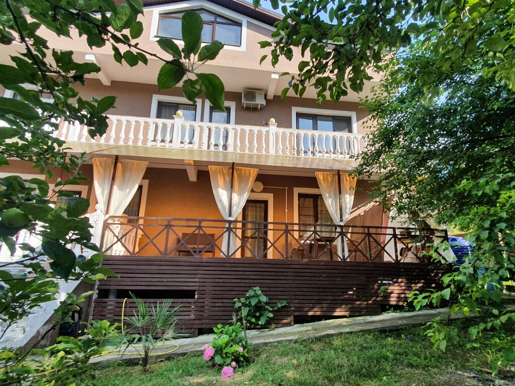 Otel Гостевой дом на Золотой, Soçi, foto